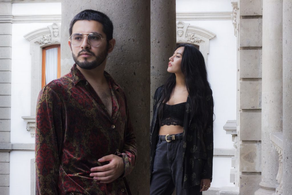 Adentrándonos en el mundo lo-fi de Zach Yuto: erotismo poético ...