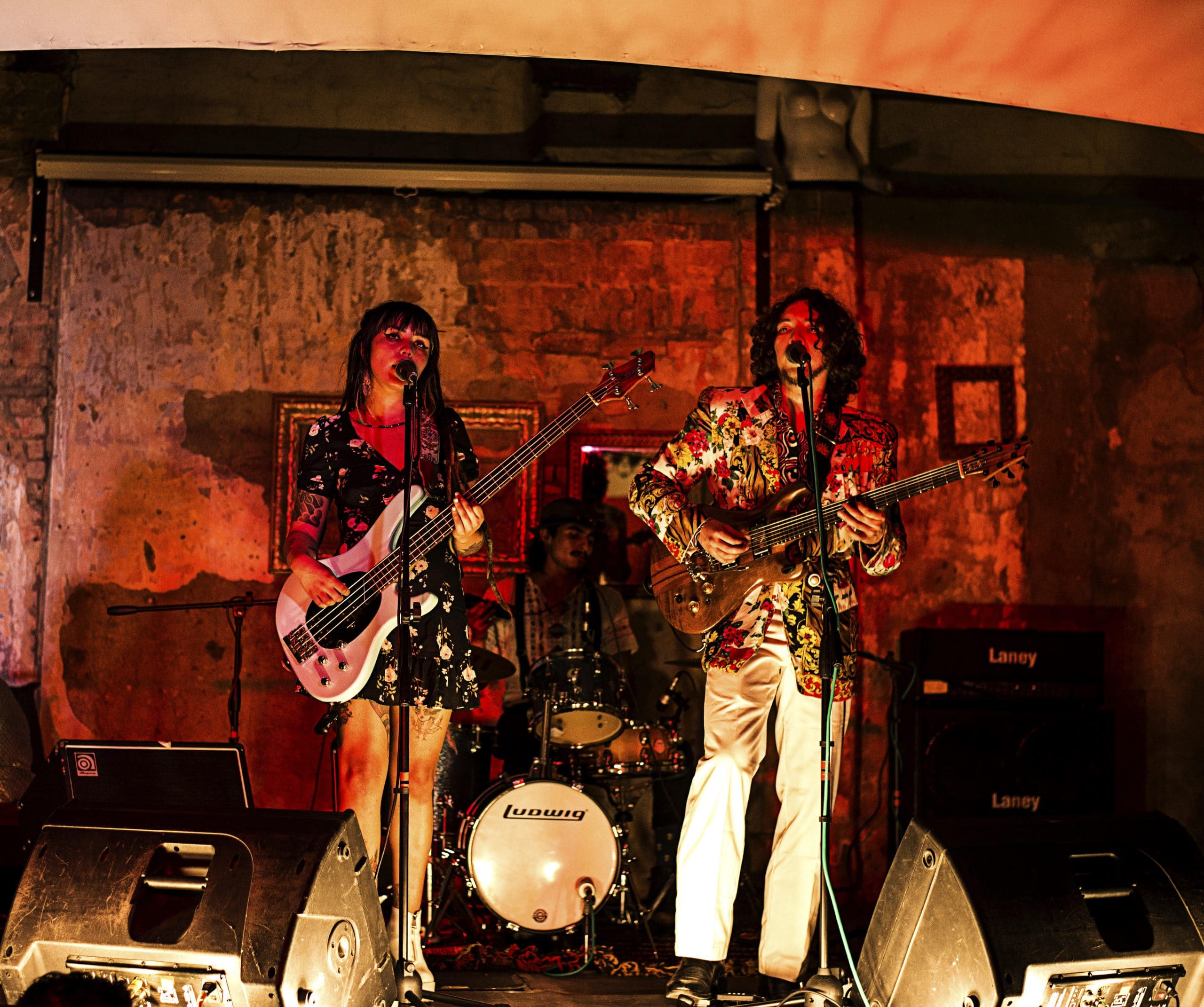 Balthvs: La conexión cósmica de "Saturn and Jupiter" - Digger