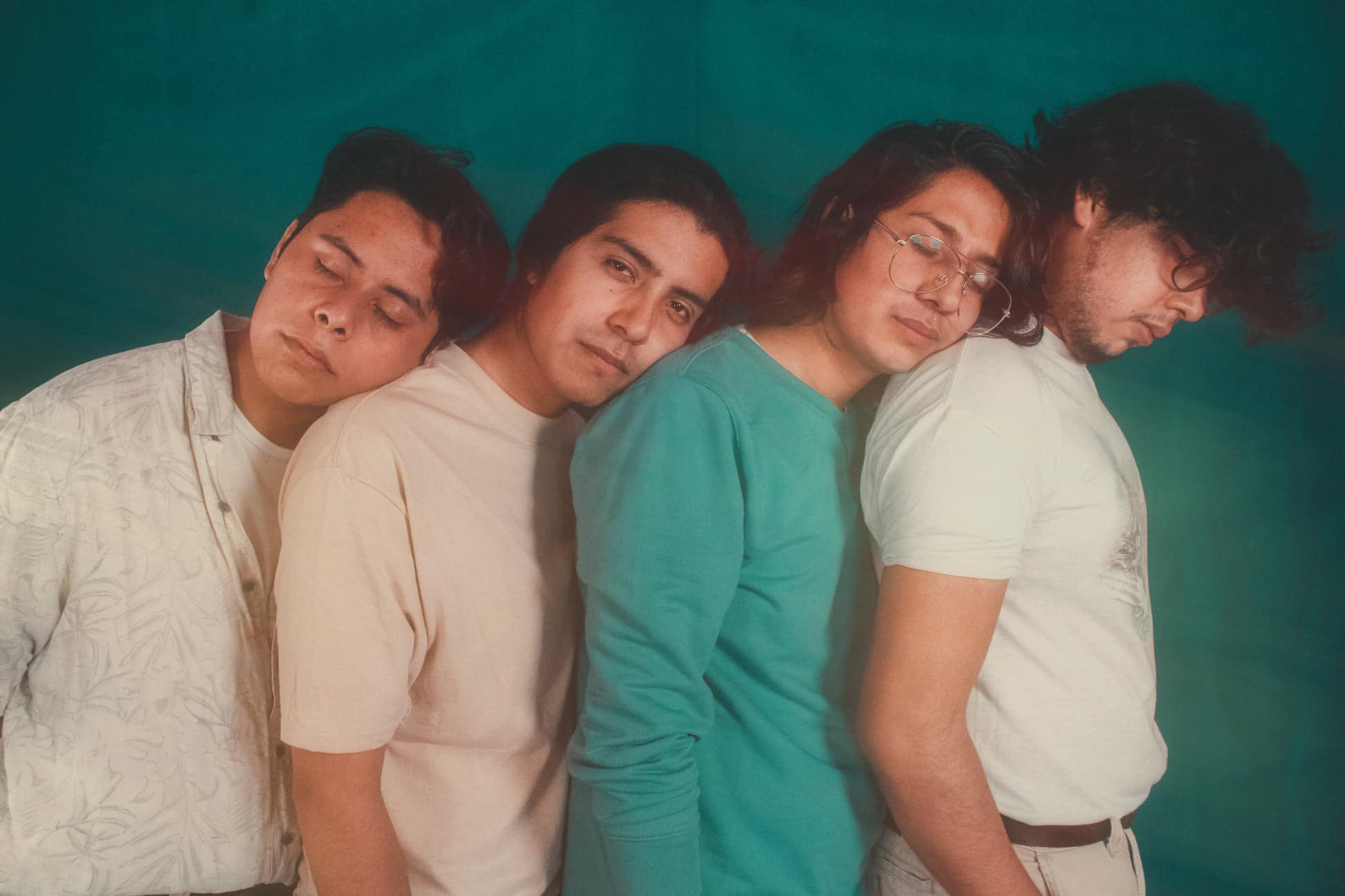 Azul de Viena comparte El Brillo de Tu Ausencia - Digger