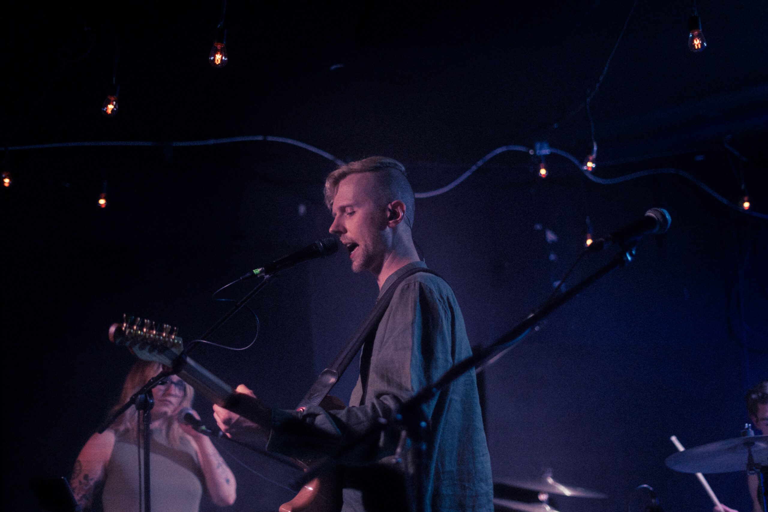 Ways in Waves: El viaje experimental de Brian Raine - Digger.mx